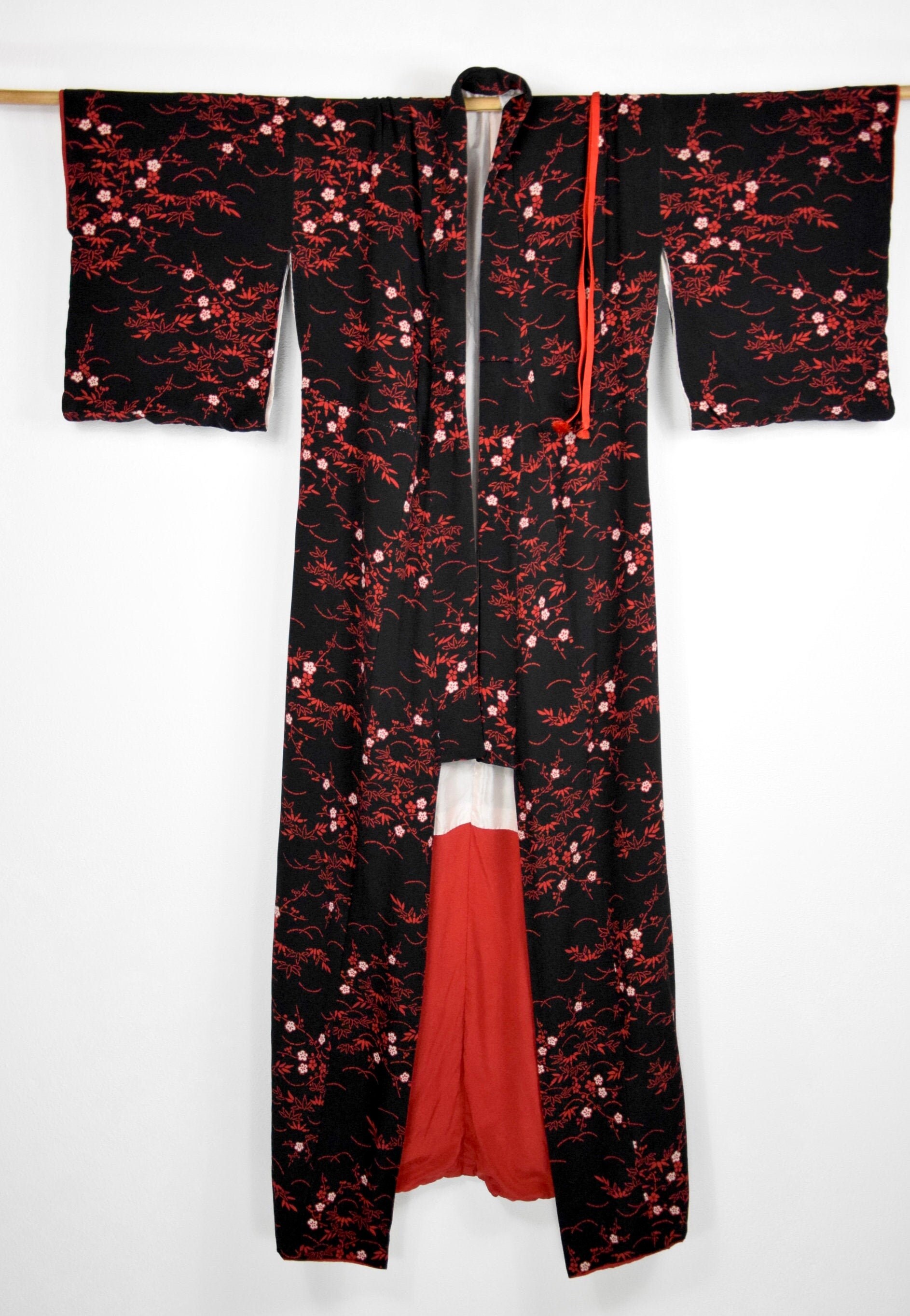 Japanese Vintage Kimono Robe including Kumihimo belt, Kaftan, Present ...