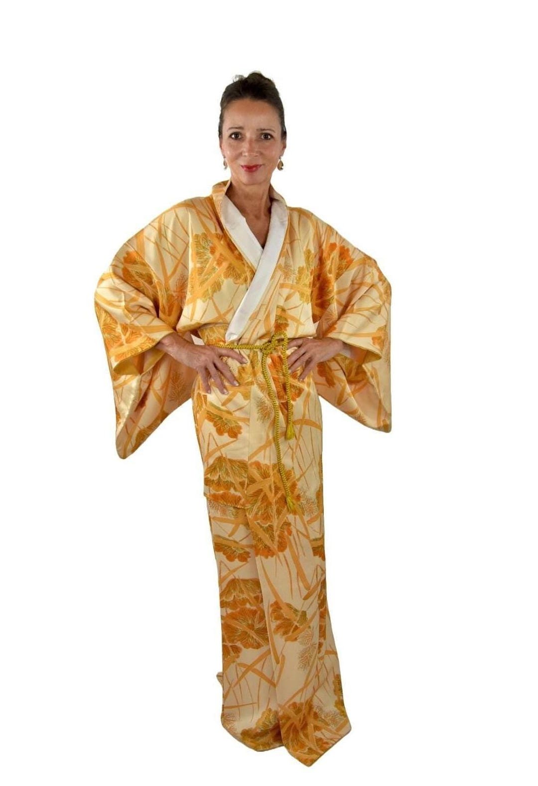 Ochre Japanese Kimono Robe With Flower Pattern Including Silk Obijime ...