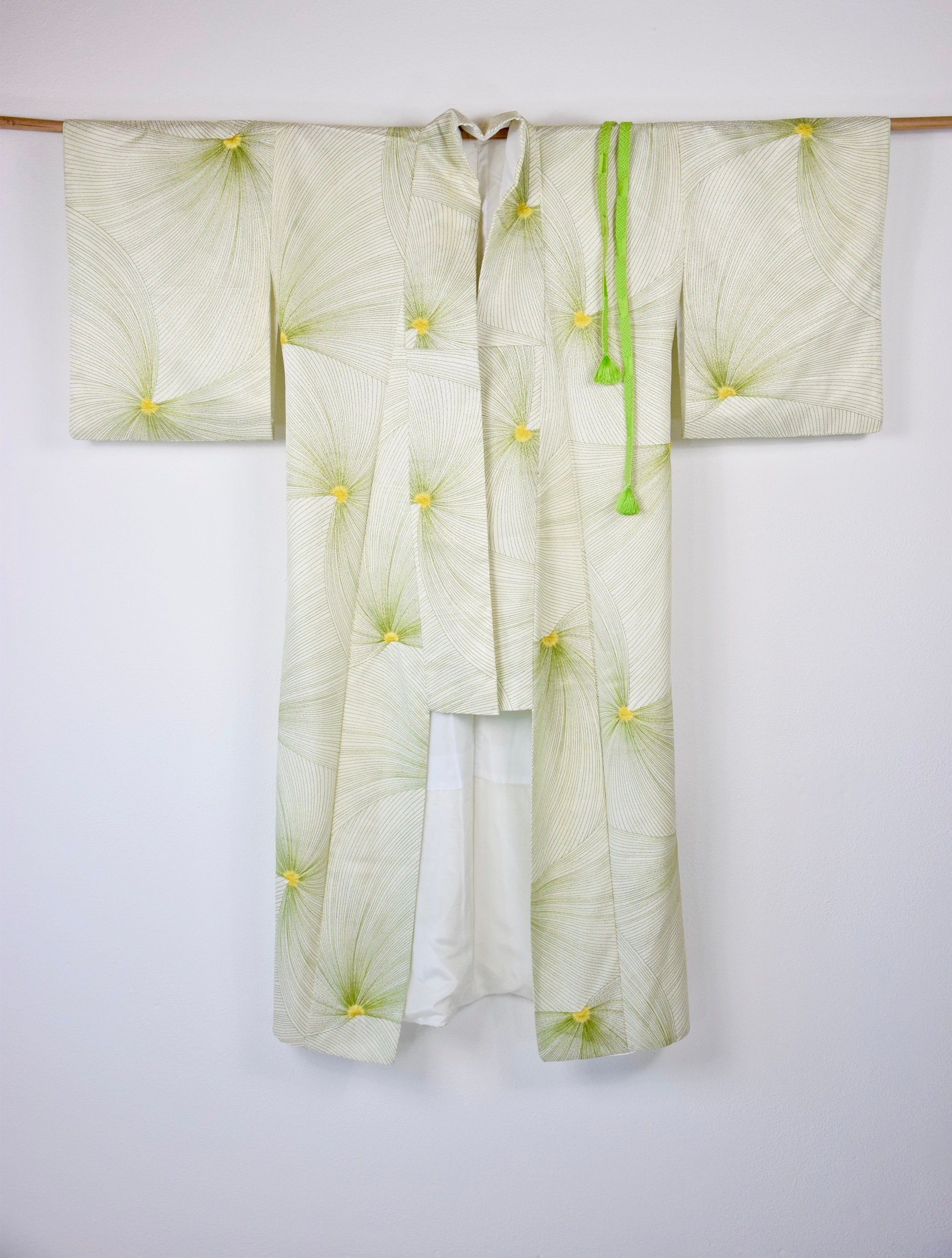 Japanese Vintage Kimono Robe including Kumihimo belt, Kaftan, Present ...