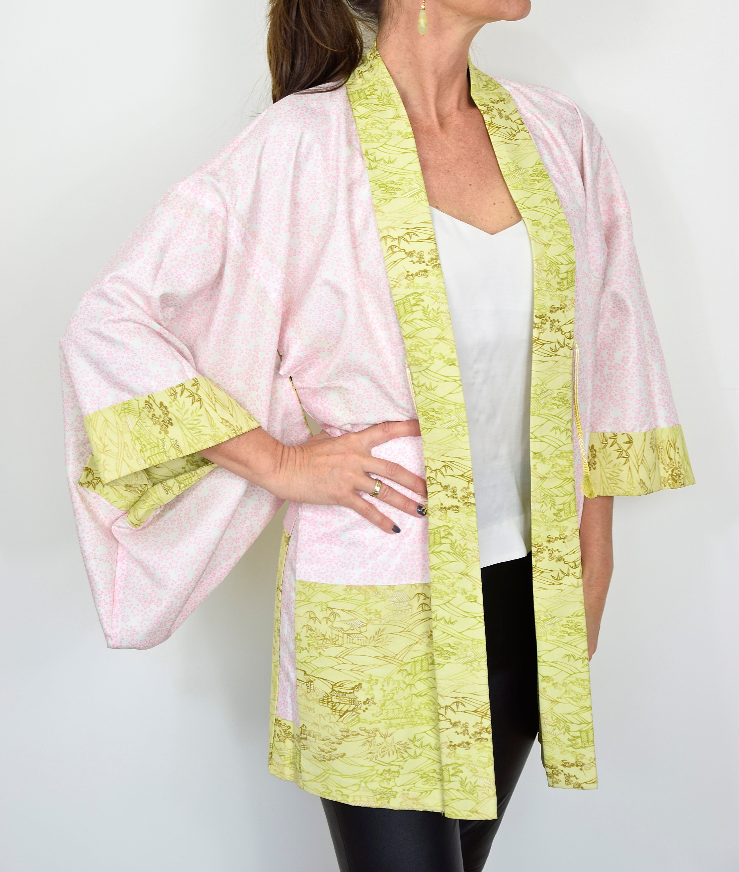Vintage Haori, short spring and summer Kimono, silk Kimono Jacket ...