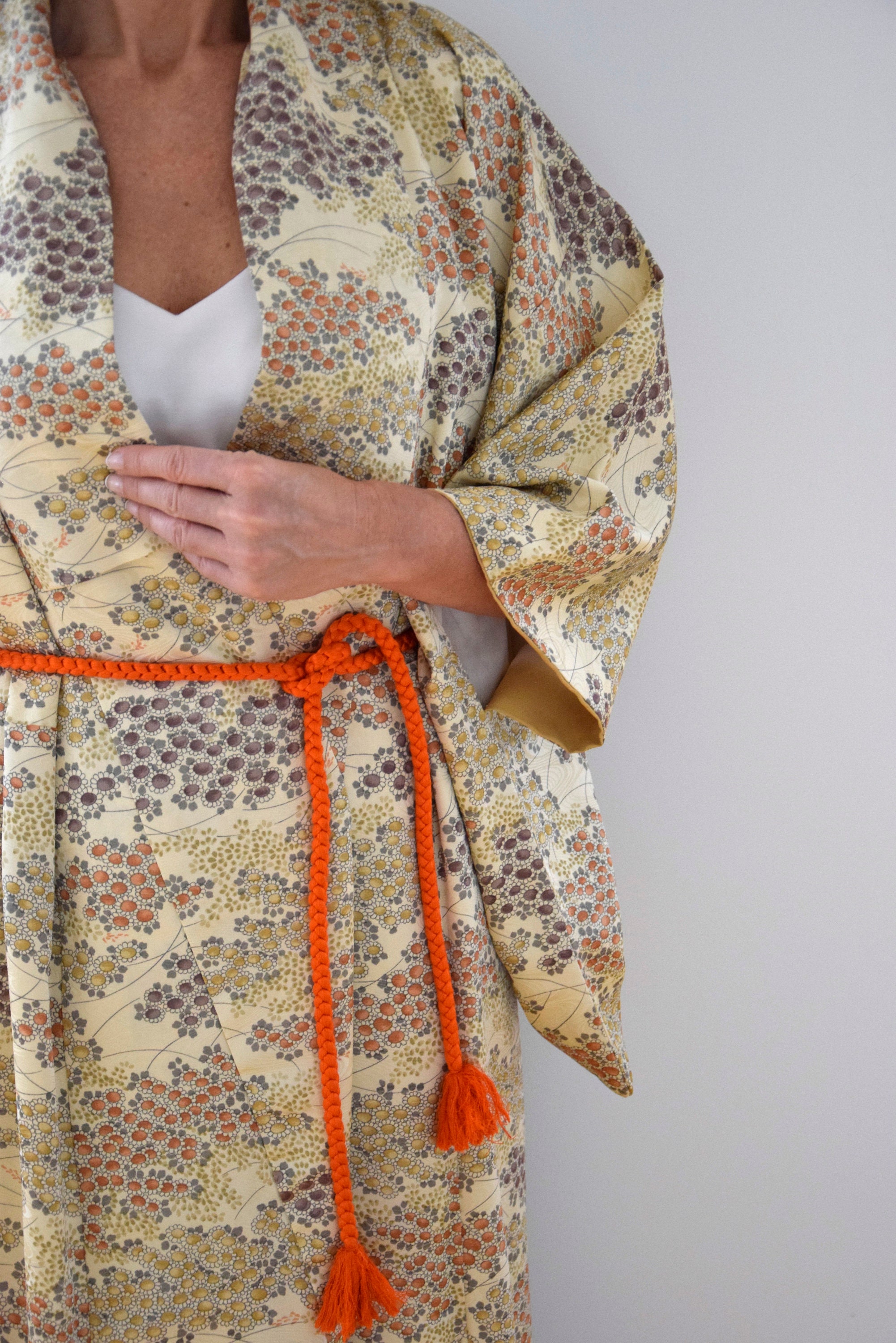 Japanese Vintage Kimono with flowers, silk Obijime belt, Japanese ...