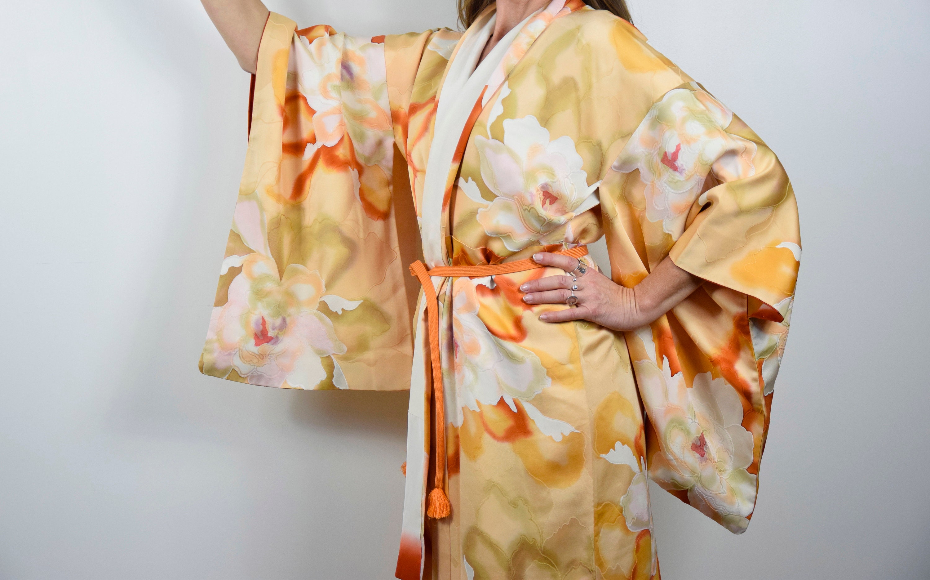 Japanese Vintage Kimono Robe Silk with free Obijime belt, Silk Gown ...