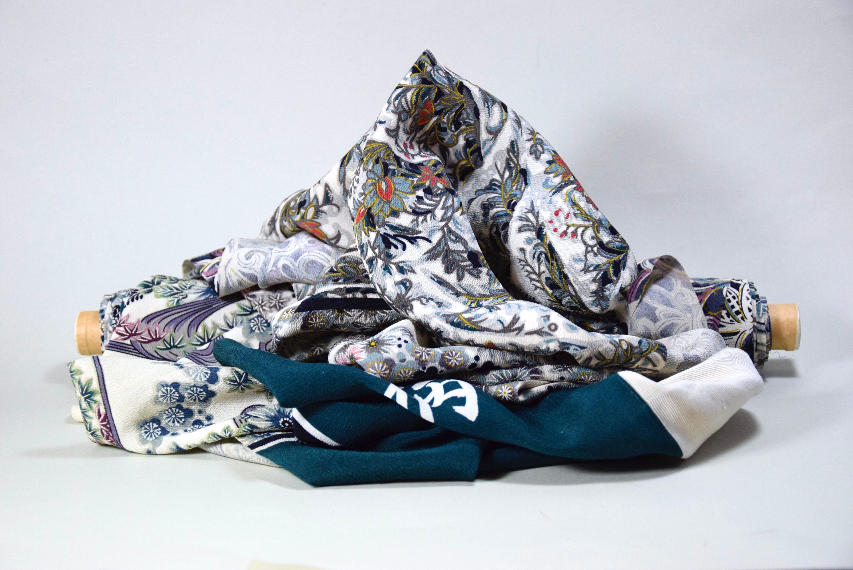 Kimono silk sample fabric, Unused cleaned fabric bolt with traditional ...