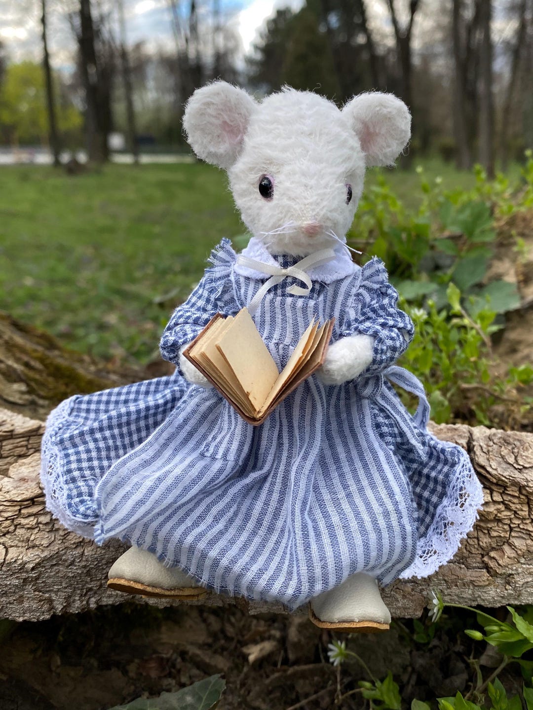 Handmade Collectible Mice in Teddy Bear Style. Vintage Style Plushie ...