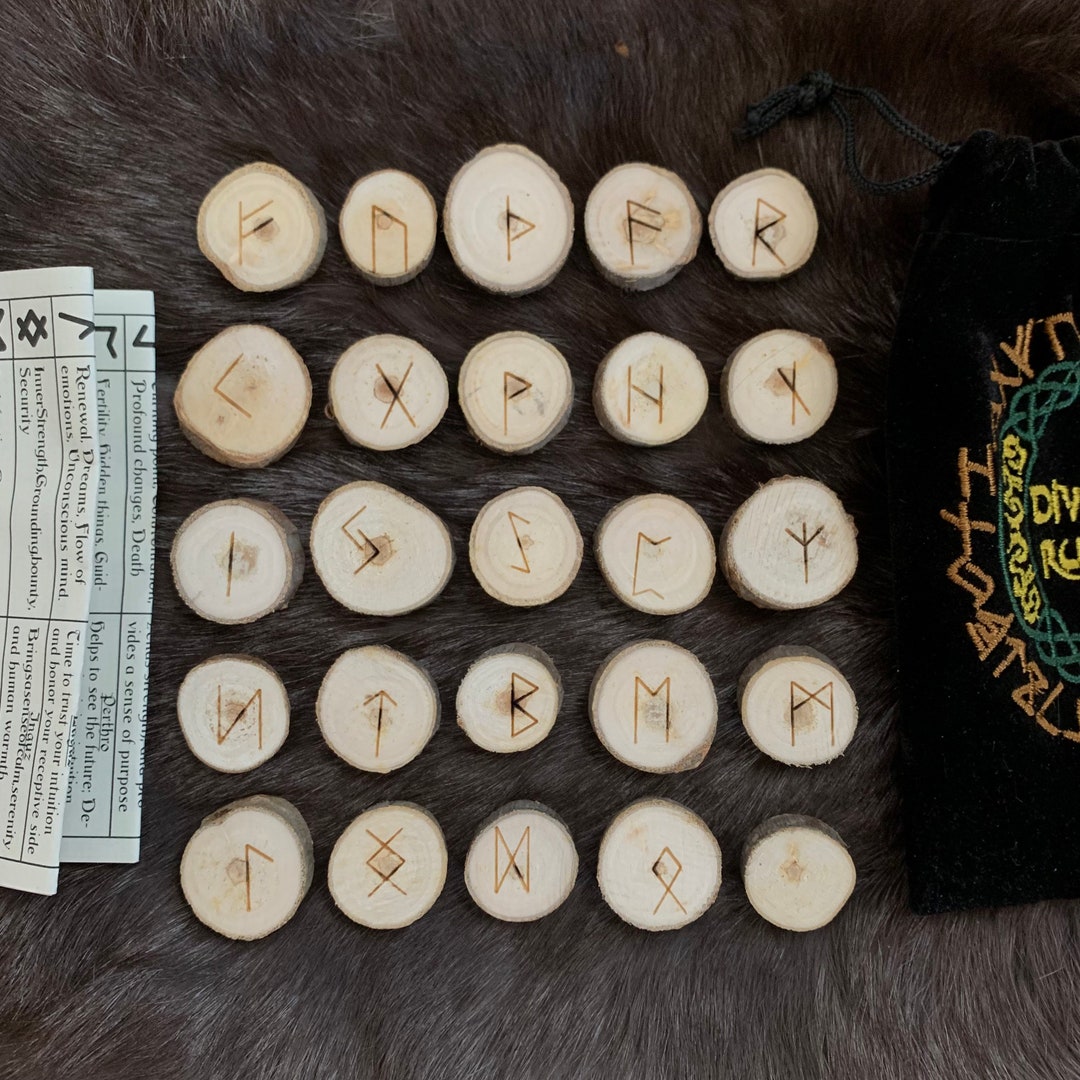 Wood Rune Set 25 Piece Elder Futhark Set Wood Burned Runes Casting ...