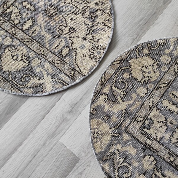 Muted Circle Rug - Etsy