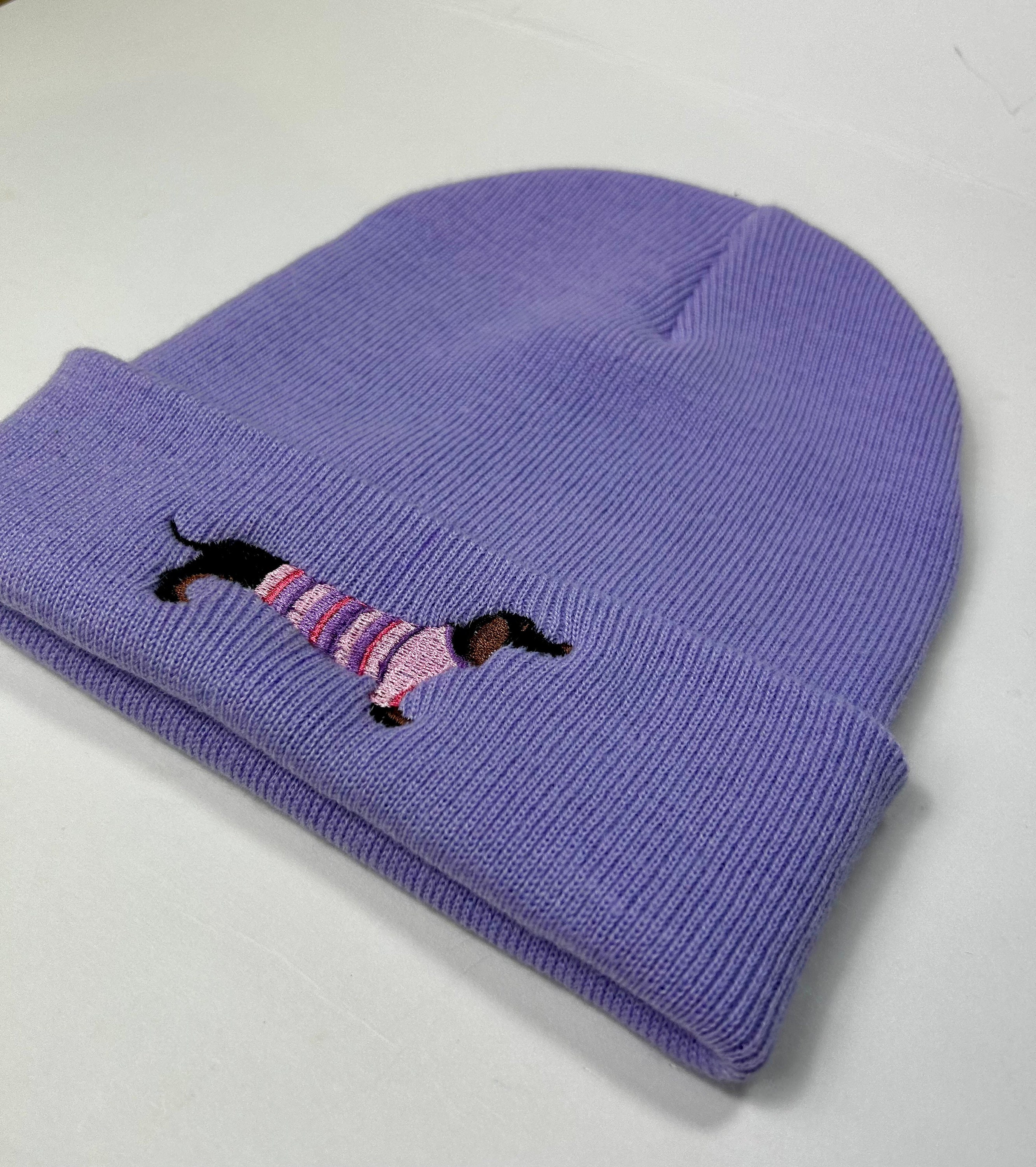 Dachshund Dog Embroidered Beanie. Beanie Hat for Sausage Dog - Etsy UK