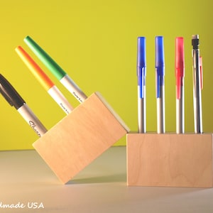 Small Pen and Pencil Holder With Simple Minimalist Lines | Modern Home ...