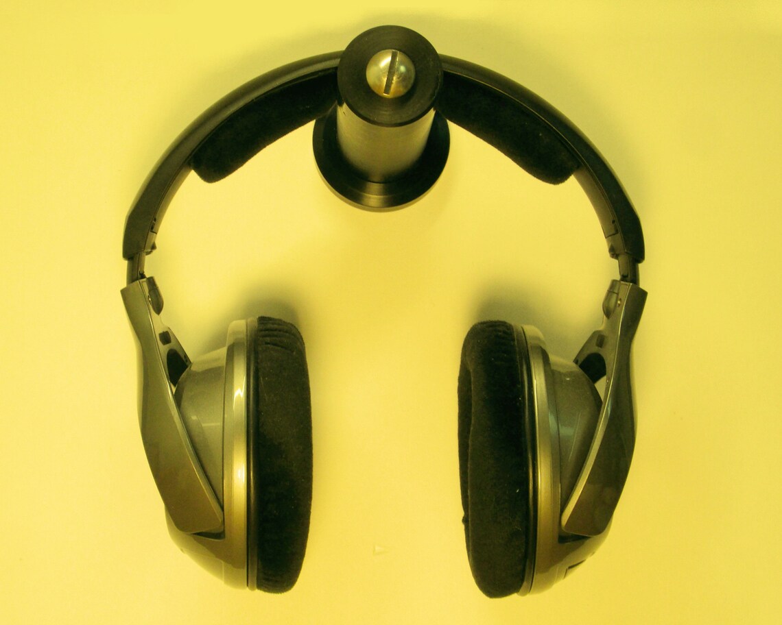 Wall Mount Headphone Stand, Headset Hanger Base, Custom Machined Solid ...
