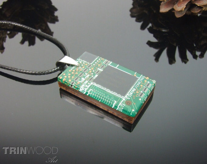 Circuit Board Necklace,wood Resin, Recycled Motherboard Jewelry, Geek ...