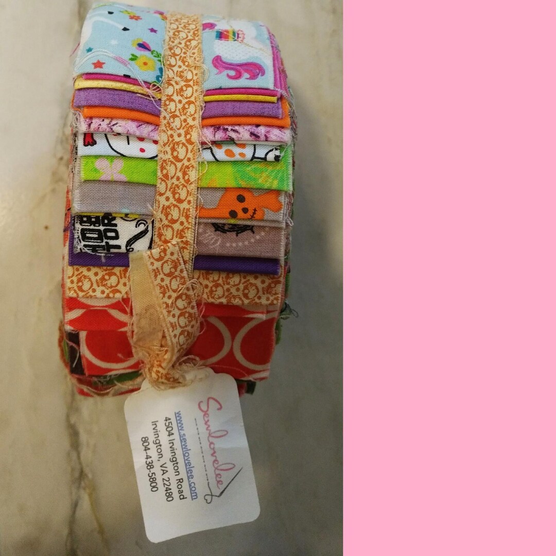 Scrappy 2-1/2" Strips Roll + Acrylic Half Hexi Template | 100% Cotton ...