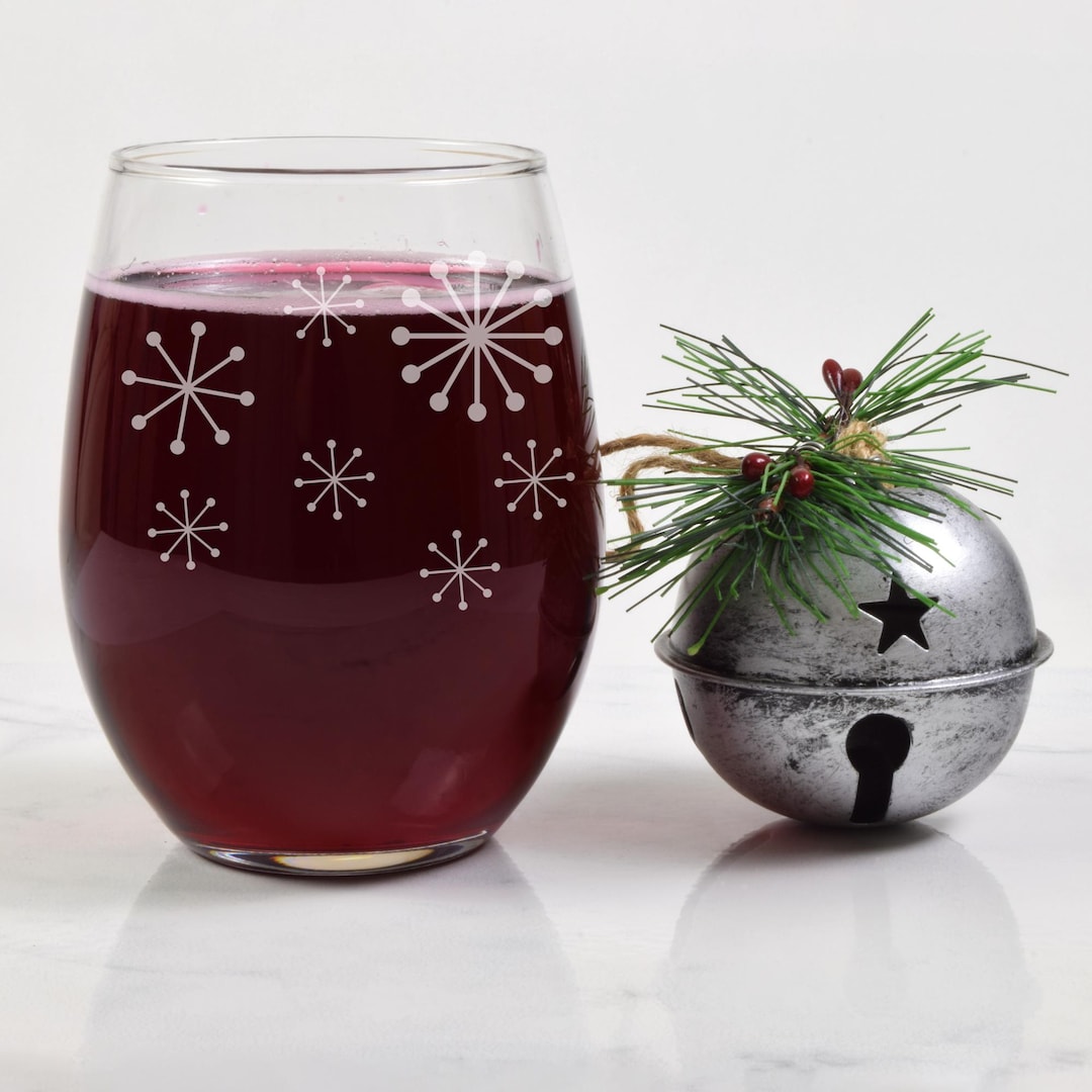 Retro Winter Etched Stemless Wine Glass 20.5oz | Snowflake Wine Glasses ...