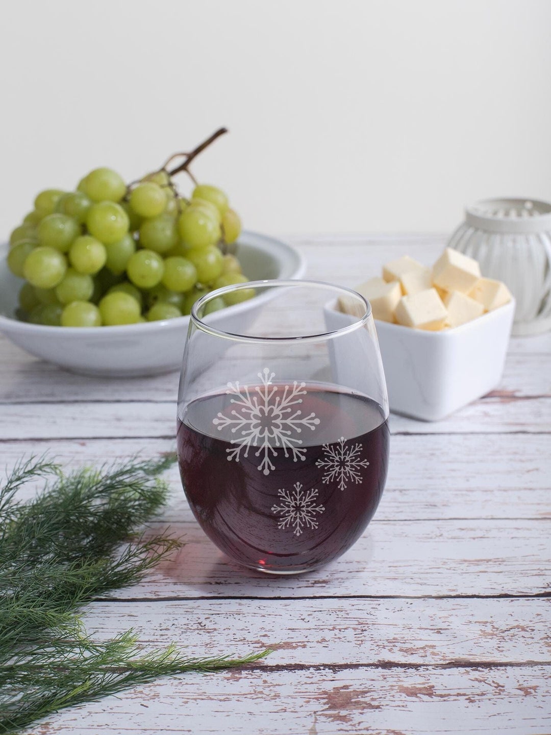Hand Etched Snowflake Stemless Wine Glass 20.5oz Ice Cascade Design ...
