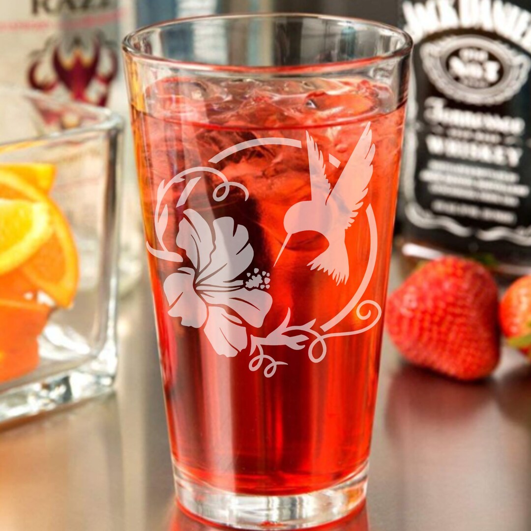 Hummingbird & Hibiscus Etched Pint Glass – 16oz | Handcrafted Gift ...