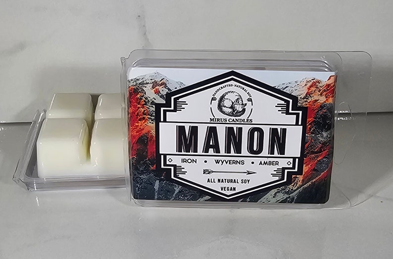 Manon Soy Candle | Throne of Glass Inspired Candle - Book Candle - 4oz ...