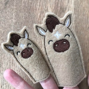 Horse Finger Puppet (2 Sizes) - ITH 4x4 Machine Embroidery Design ...