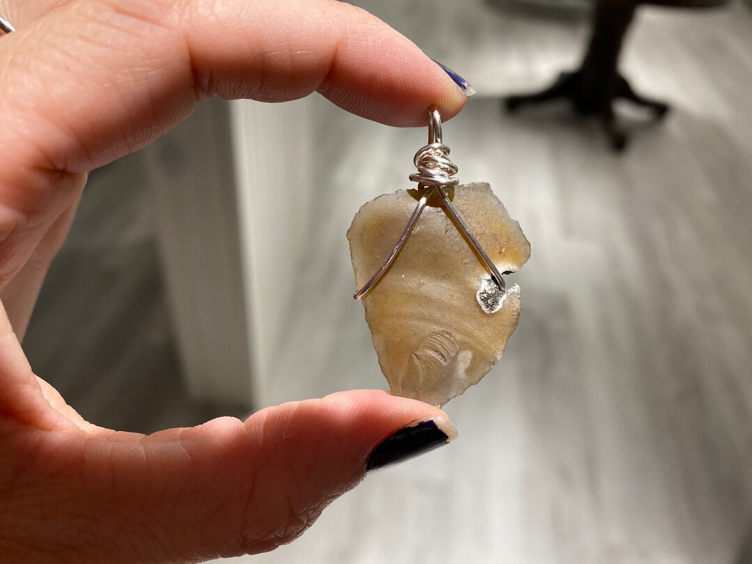 Native American Chert Flake Pendant - Etsy
