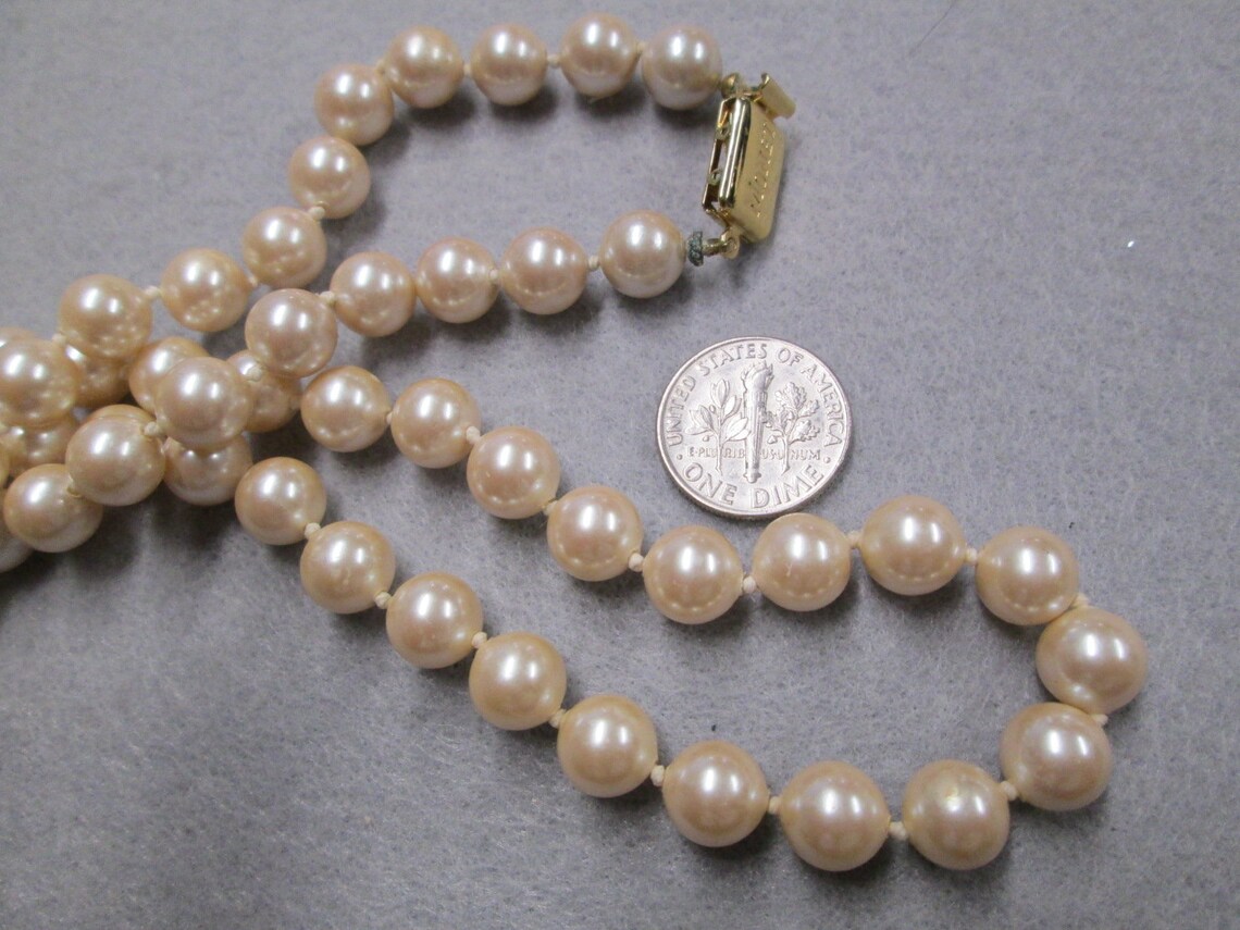 Gorgeous Strand of Rosy Creamy Pearls MONET Vintage | Etsy