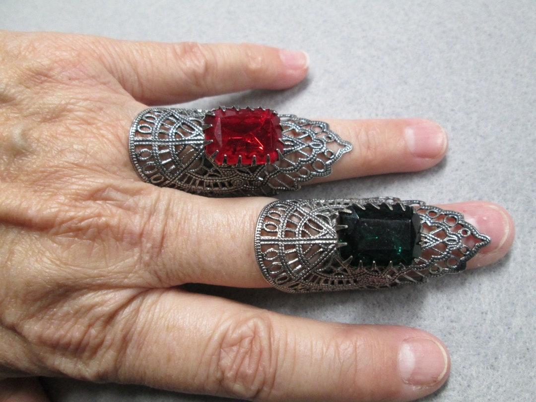 Huge Pewter Ring With Beautiful Emerald Green OR Ruby Red - Etsy