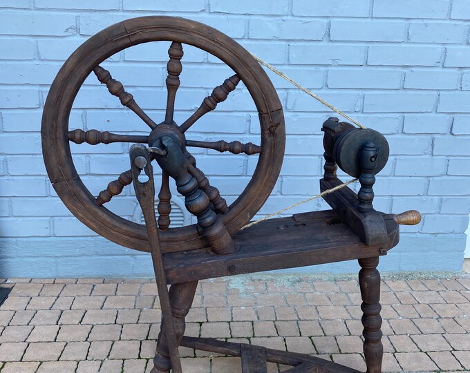 Working Spinning Wheel Vintage Spinning Tool Manual Spinning Rustic ...