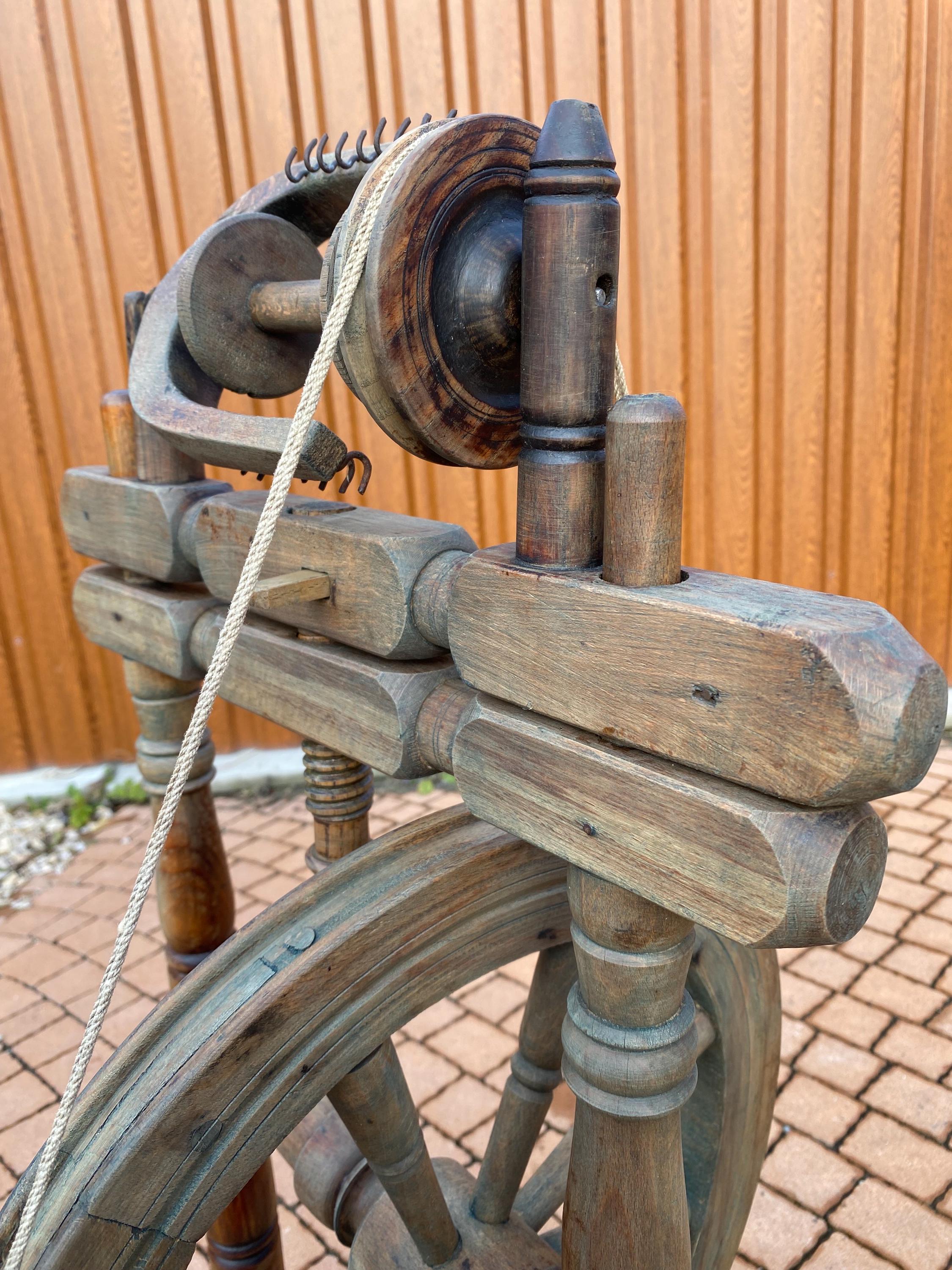 Small Working Spinning Wheel Vintage Spinning Tool Manual Spinning ...