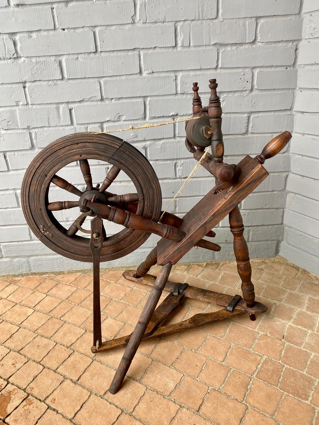 Small Working Spinning Wheel Vintage Spinning Tool Manual Spinning ...