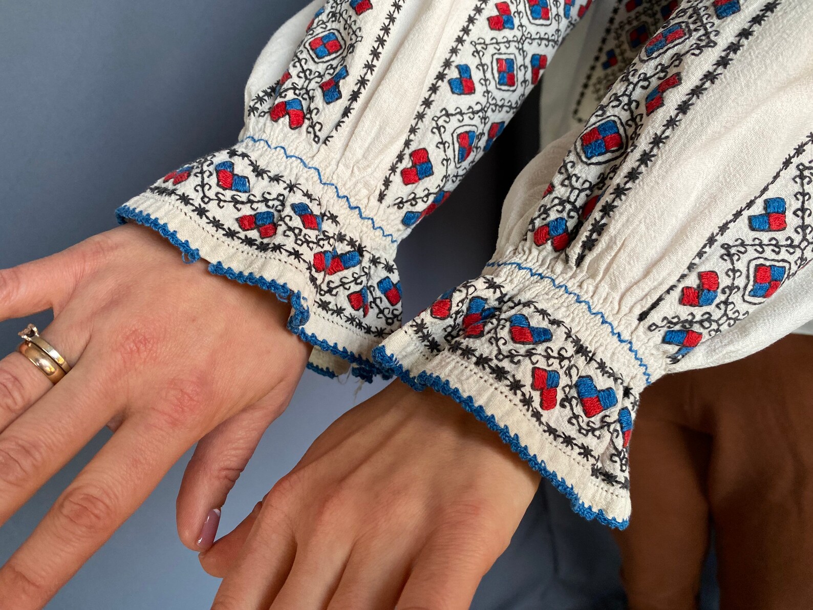 Romanian Blouse Embroidered Top Puffy Sleeves Ethnic Shirt Vintage ...