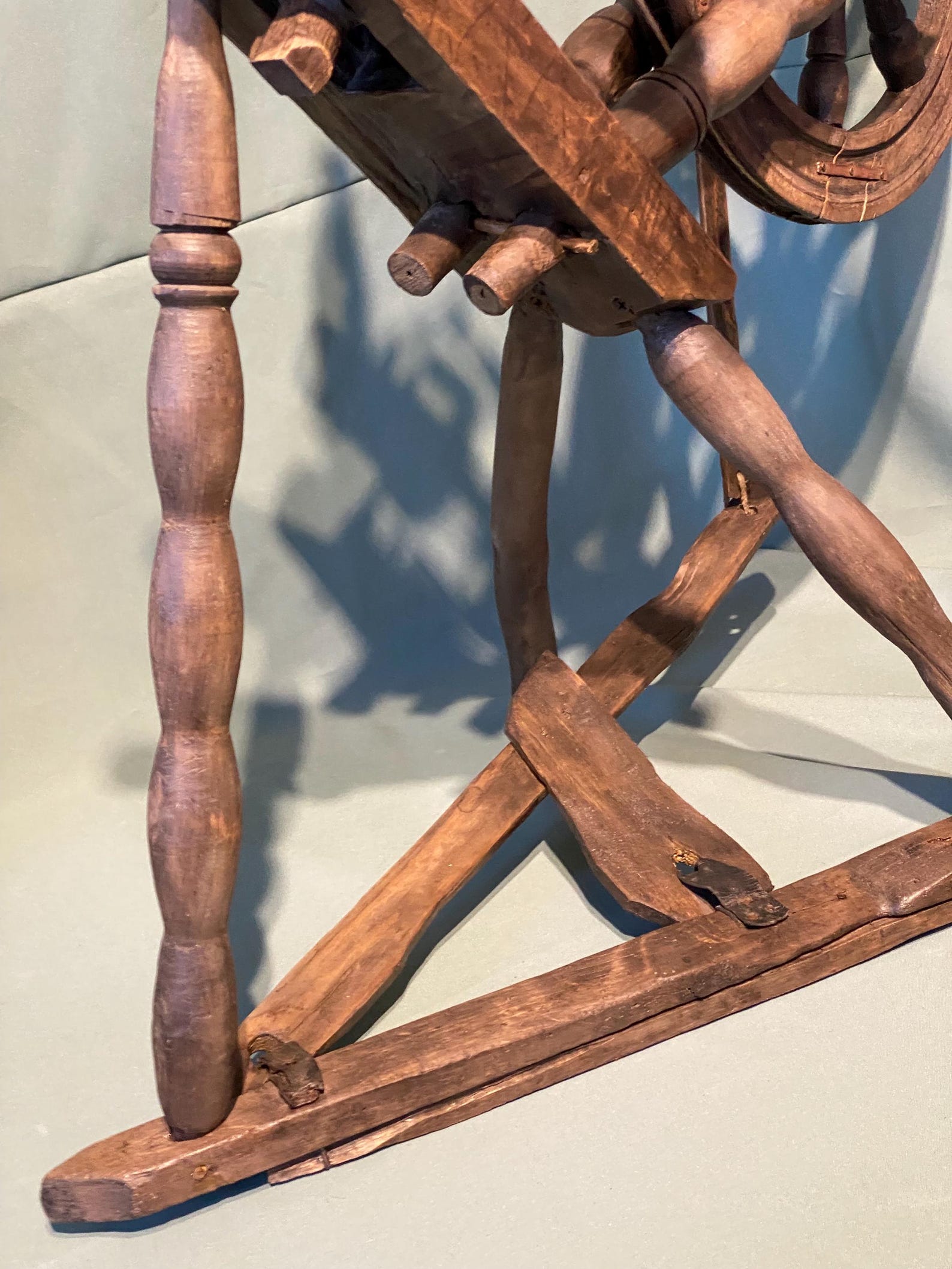 Small Working Spinning Wheel Vintage Spinning Tool Manual Spinning ...