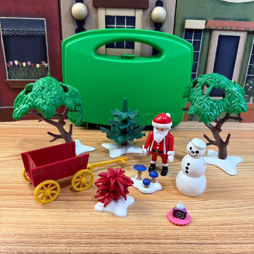Playmobil Container With Loose Christmas Santa Clause Snowman Trees ...