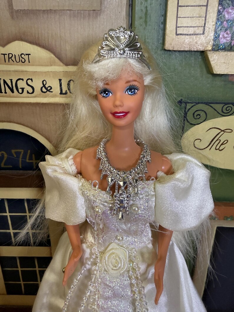 Vintage 1976 Princess Barbie White Gown Long Blonde Hair Blue Eyes - Etsy