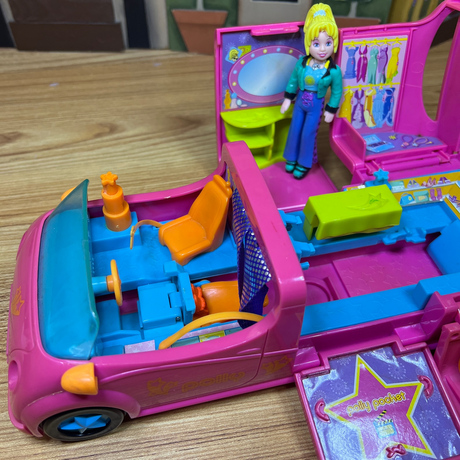 Vintage Polly Pocket Pollywood Limo Scene With Doll Figure ...