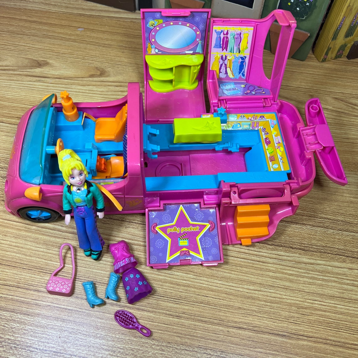 Vintage Polly Pocket Pollywood Limo Scene With Doll Figure ...