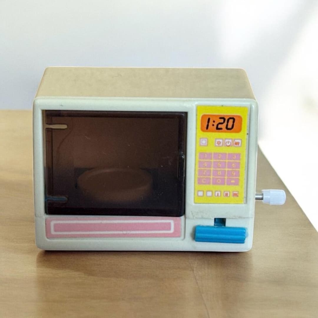 Vintage 1988 Barbie Wind up Microwave by Mattel - Etsy