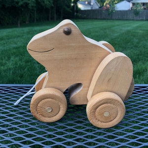 Frog Pull Toy, Large Wood Frog Pull Toy, Handmade Wood Frog, Vintage ...