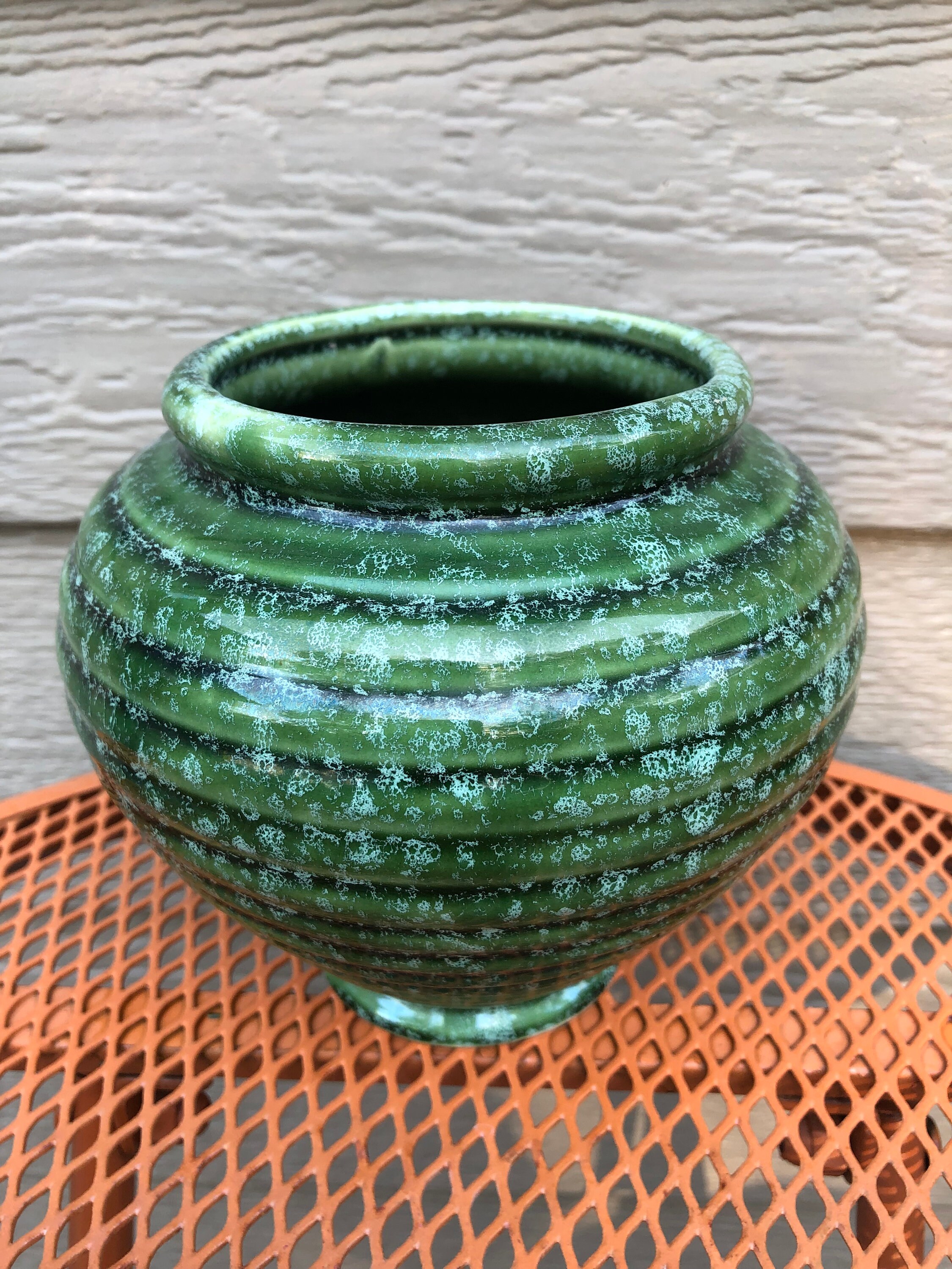 Hull Urn Vase, Beehive Style Vase, Hull Planter, Vintage Hull Pottery ...