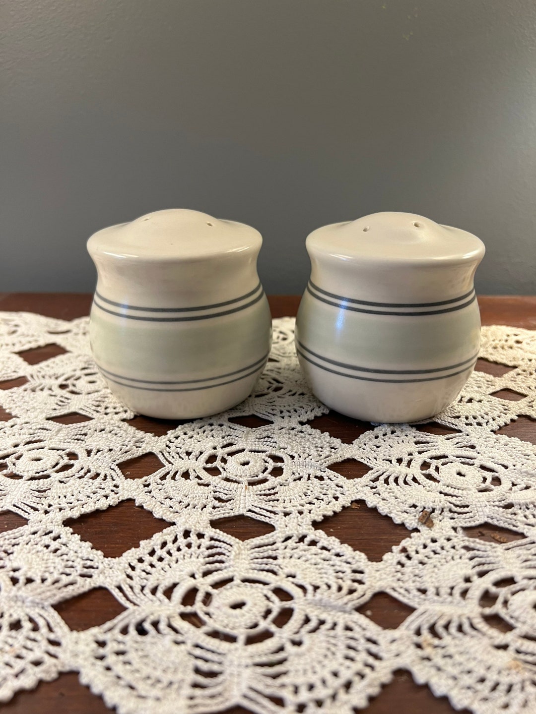 Vintage Pfaltzgraff Key Largo Design Salt and Pepper Shakers - Etsy