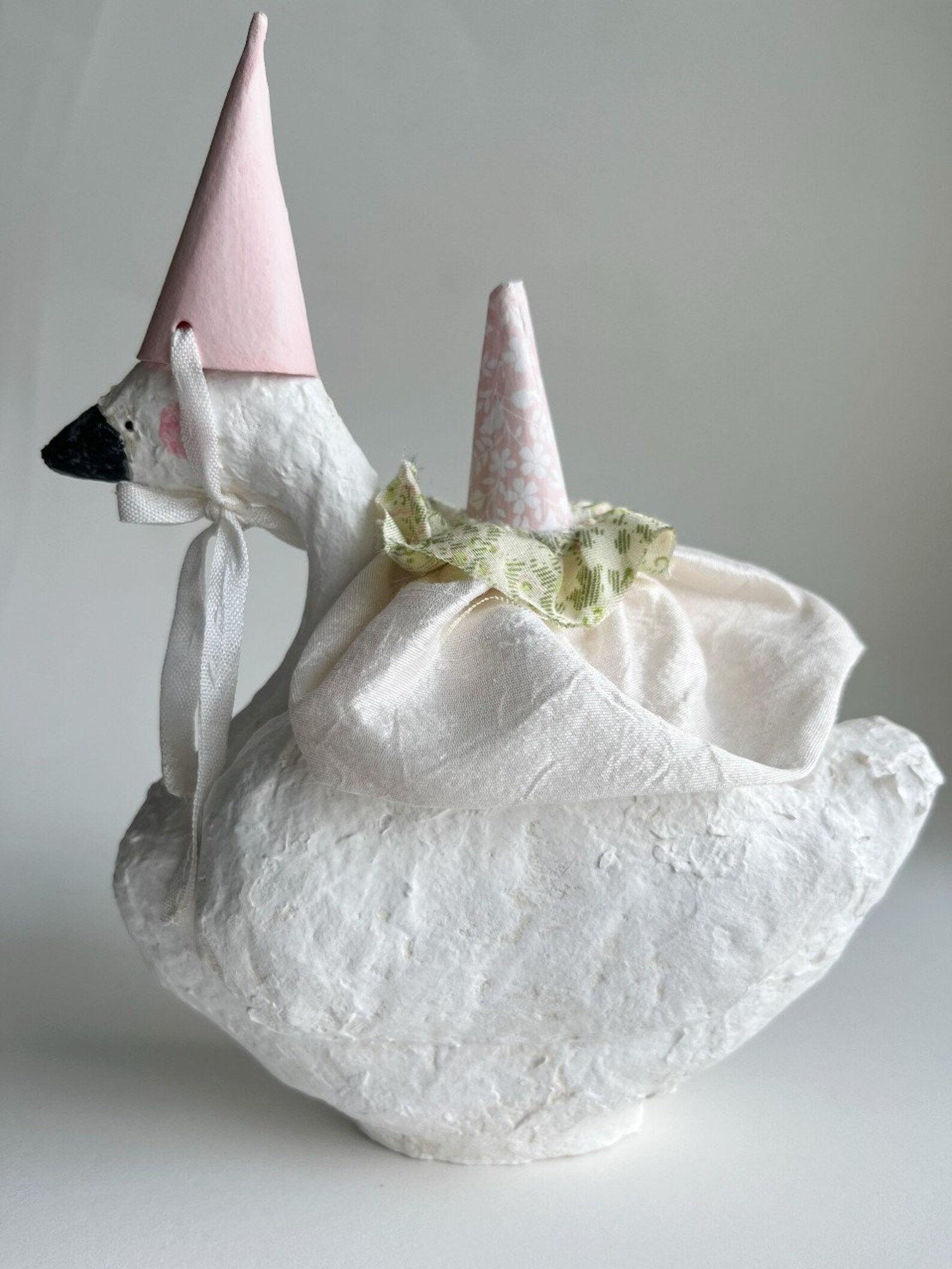 Papier-mache Pierrette Swan Ring Holder - Etsy