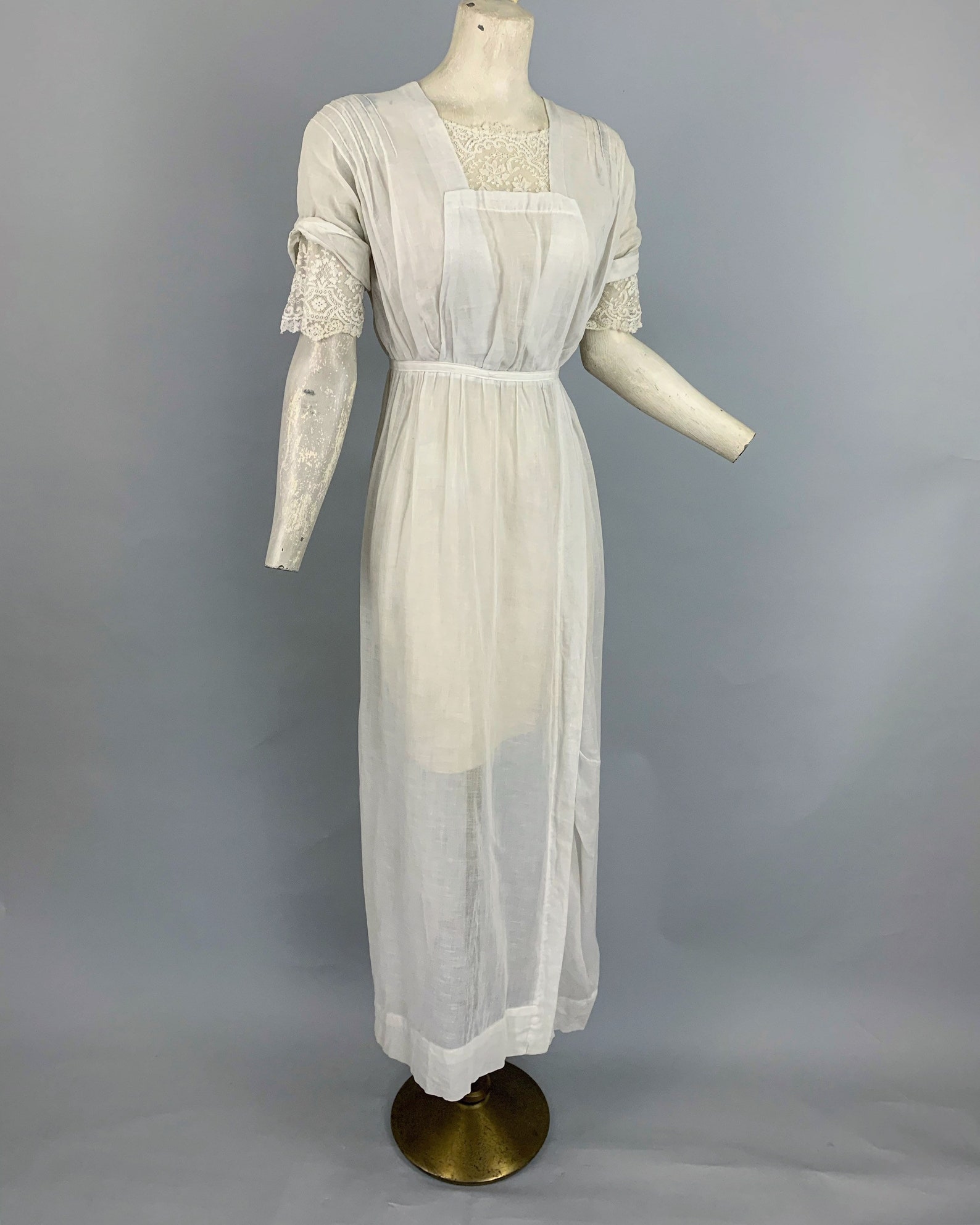 Antique Edwardian Tea Gown | Early 1900s 1910s Edwardian White Muslin ...