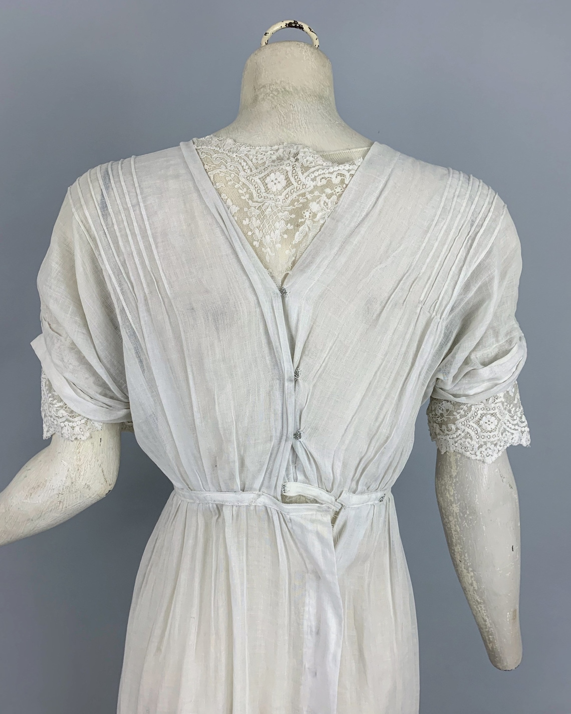 Antique Edwardian Tea Gown | Early 1900s 1910s Edwardian White Muslin ...