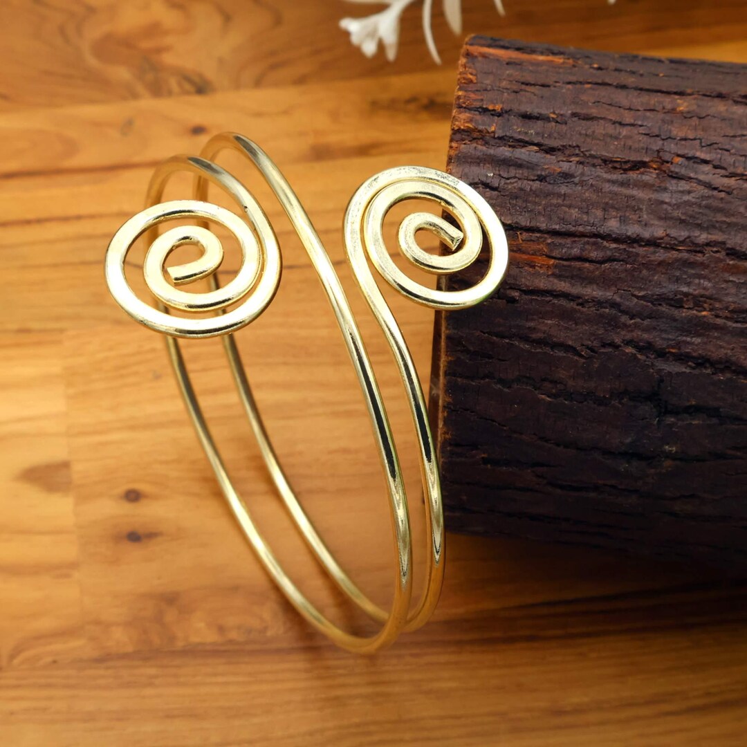 Rounded Brass Upper Cuff Armband Golden Armlet, Traditional Minakari ...