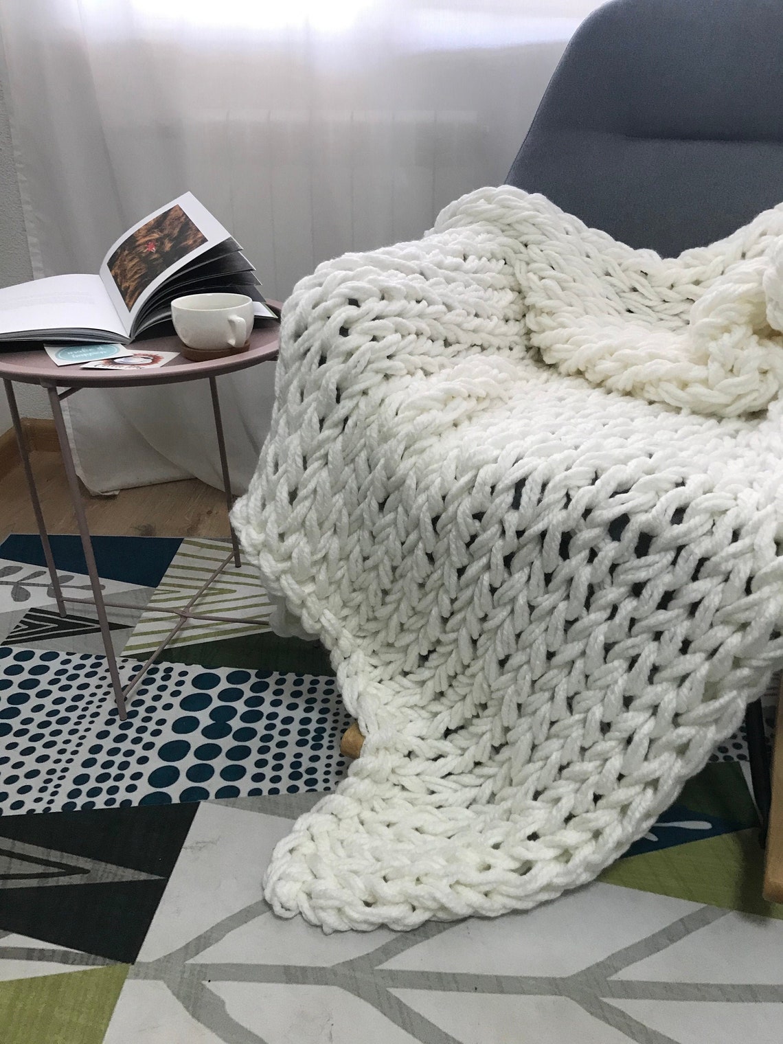 White chunky knit blanket | Etsy
