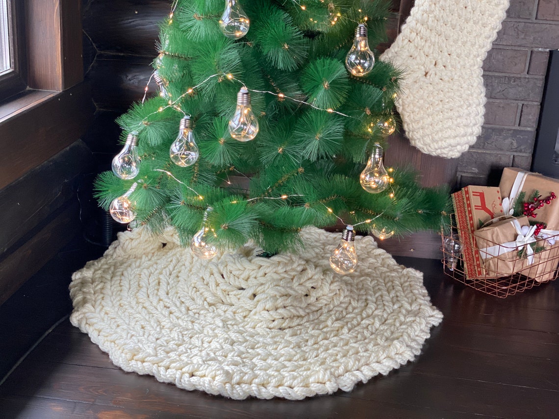 Chunky Knit Christmas Tree Skirt Giant Knit Holiday Tree - Etsy