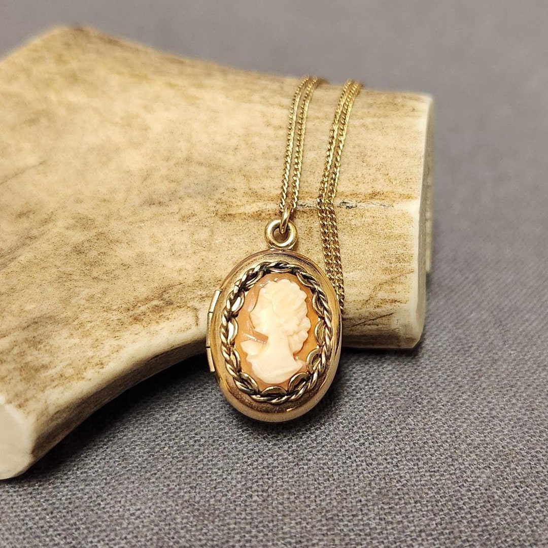 Vintage 12k Gold Filled Cameo Locket Pendant Necklace on 14k Gold Filled 18" Chain - Ladies ...