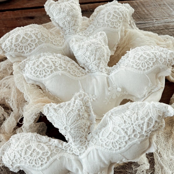 Lace Bat - Etsy