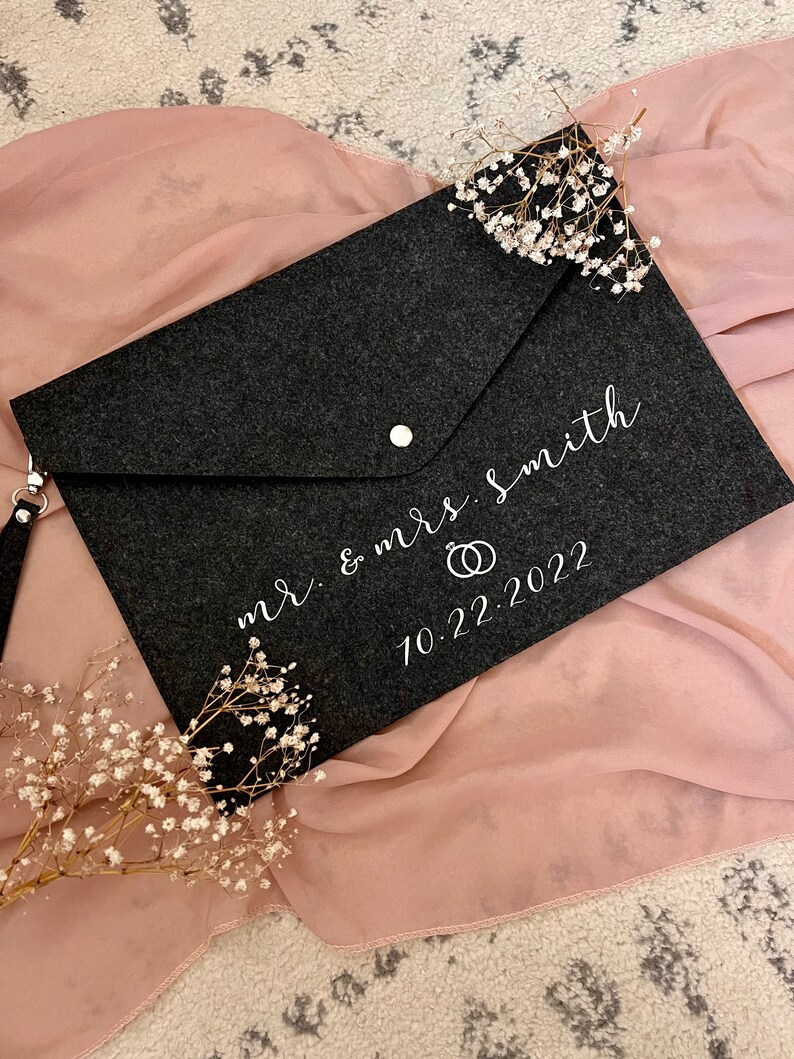 Personalized Grey/black Wedding Planning Felt File Folder - Etsy