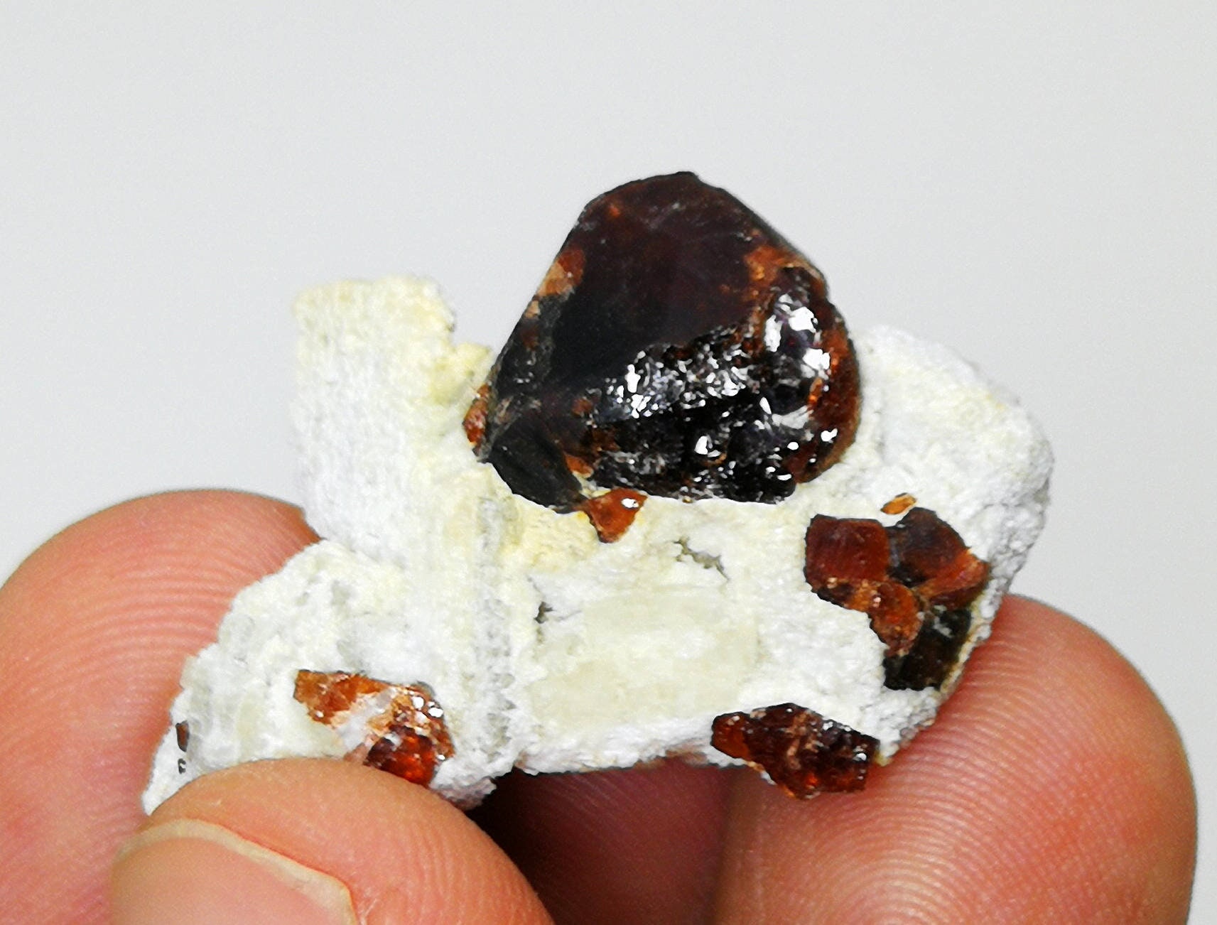 37 Cts Natural Superb Self Stand Red Garnet Specimen @ Afghanistan - Etsy