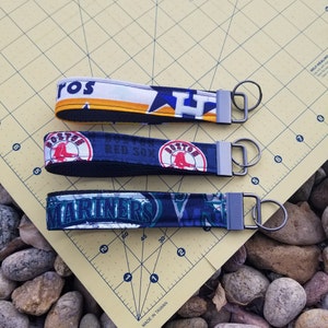 21 Different MLB - Key Fob - Etsy