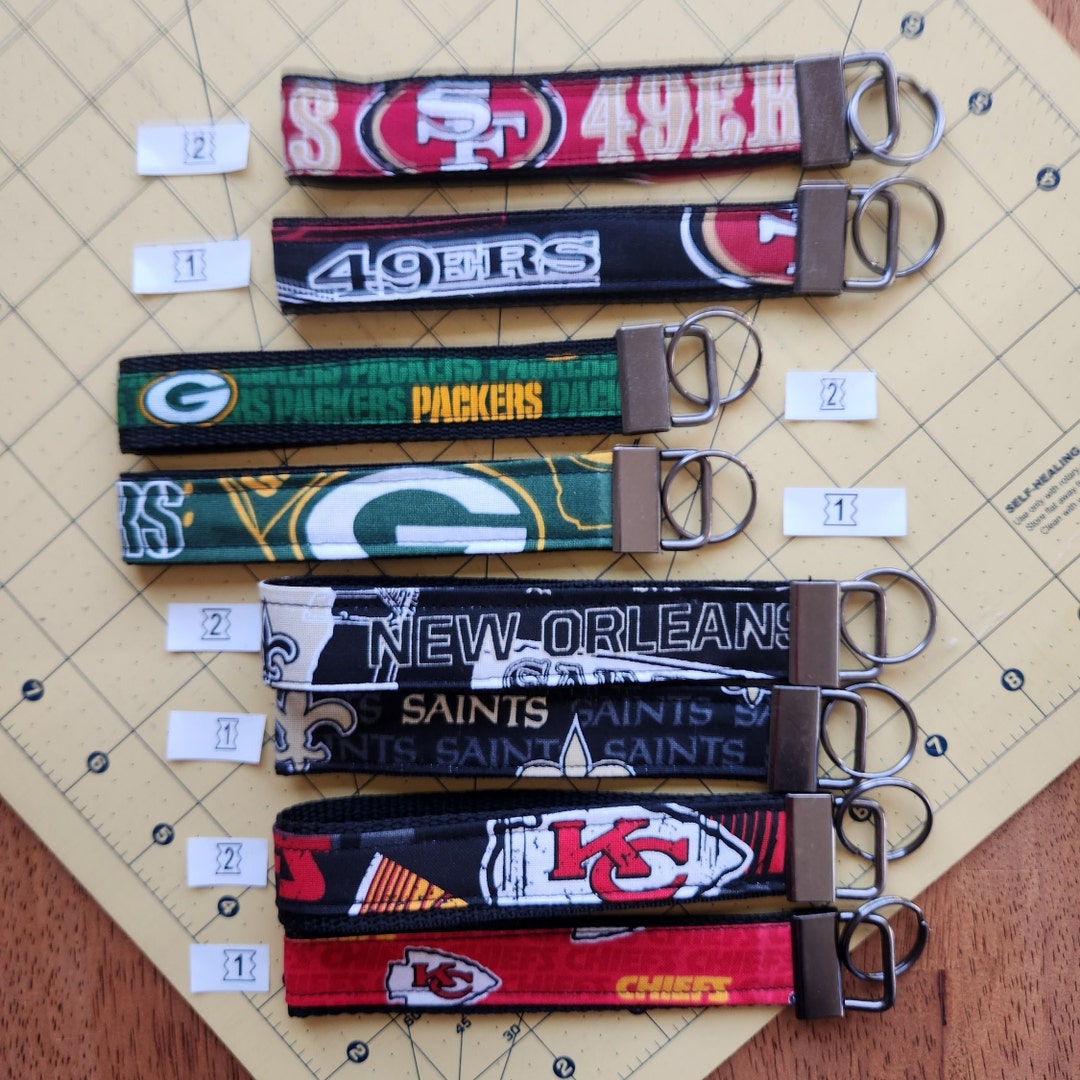 25 Different NFL - Key Fob - Etsy
