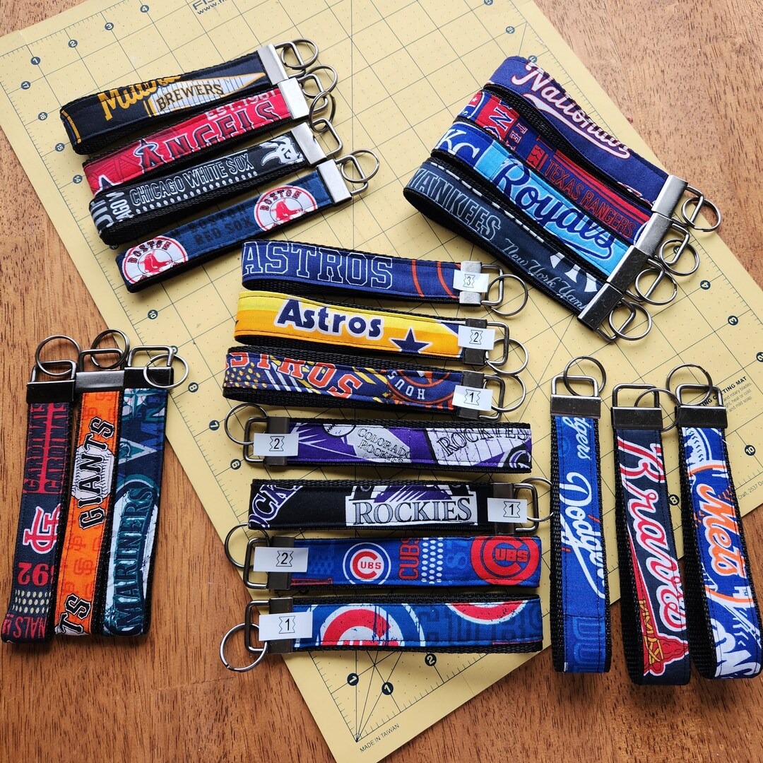 21 Different MLB - Key Fob - Etsy