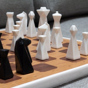 Modern Chess Set, Resin Chess Pieces, Handmade Unique Chess Set W ...